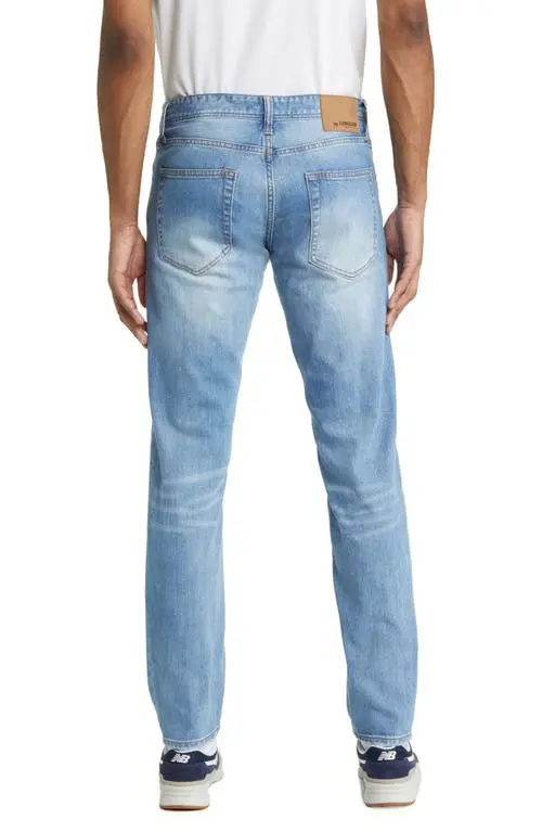 THE NORMAL BRAND Classic Comfort Jeans - Light Wash