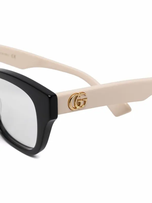 Gucci Cat-eye Frame Glasses