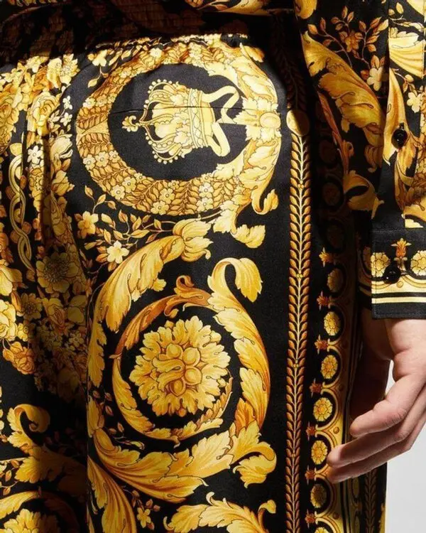 Versace Barocco Printed Shorts - Black/gold