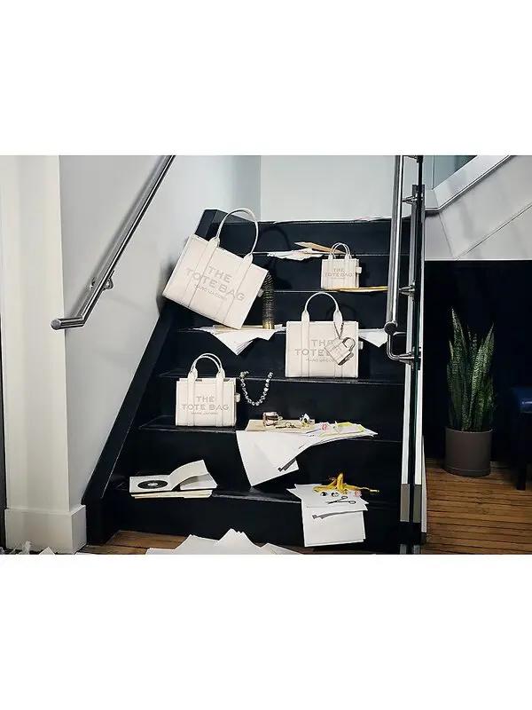 Marc Jacobs Tote Bag - Camel