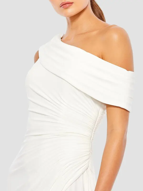 Mac Duggal Ieena Jersey Asymmetric Gown - White