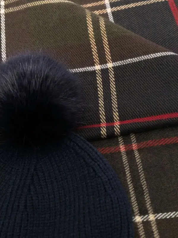 Barbour Tartan Scarf And Hat Set - Blue