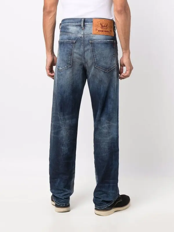 DIESEL® D-macs Straight-leg Jeans
