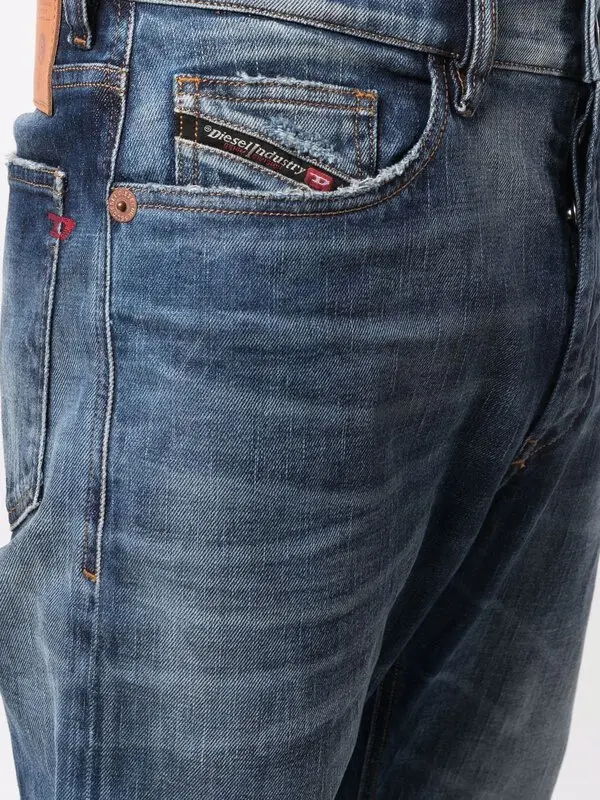 DIESEL® D-macs Straight-leg Jeans