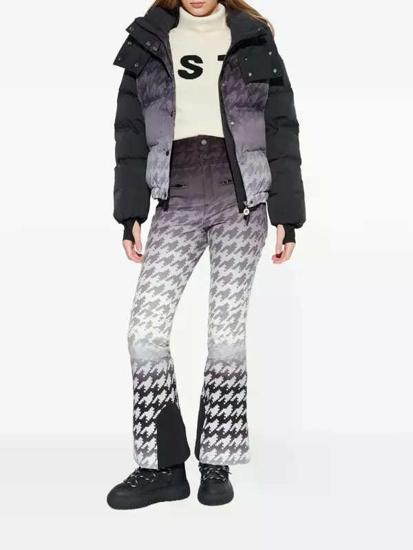Perfect Moment Piste Long Sleeve Sweater - White