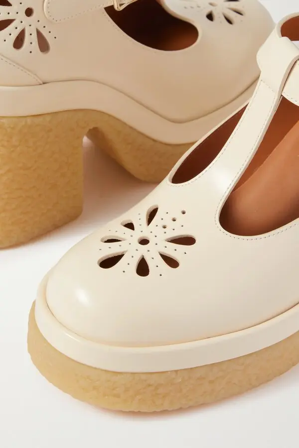 Chloé Kurtys Cutout Glossed-leather Mary Jane Pumps