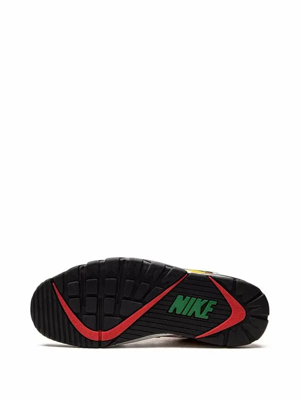 Nike Air Cross Trainer 3 Low Sneakers