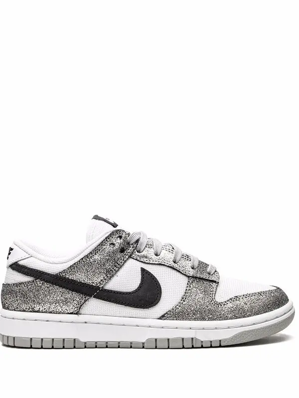 Nike Dunk Low Golden Gals Sneakers - Grey