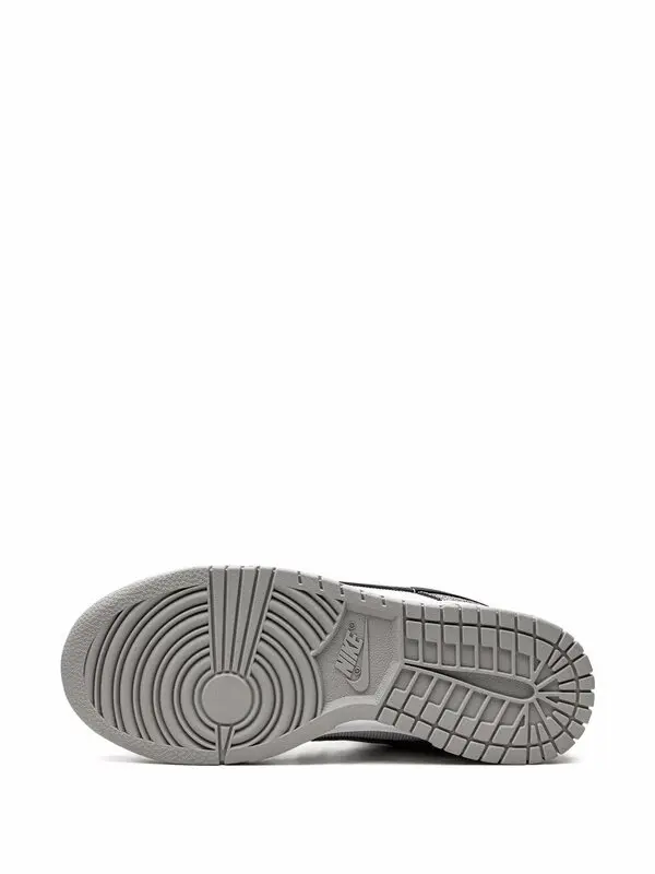 Nike Dunk Low Golden Gals Sneakers - Grey