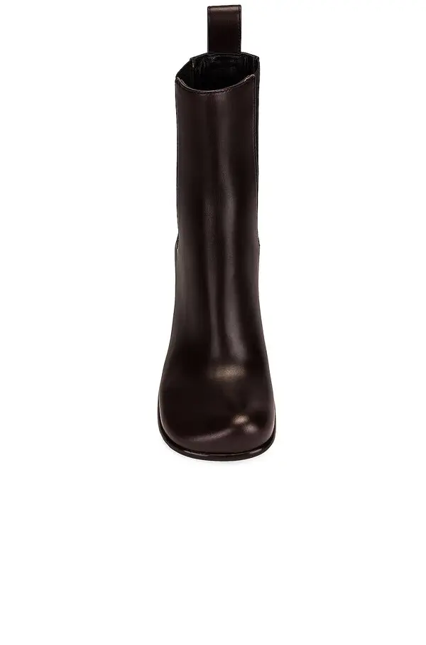 Bottega Veneta Leather Ankle Boots - Fondant