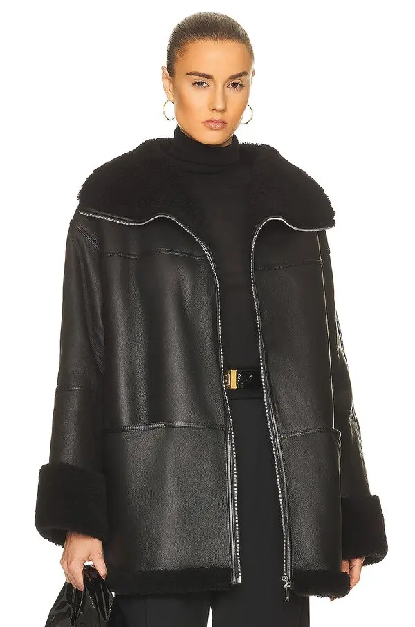 TOTEME Signature Shearling Jacket - Black