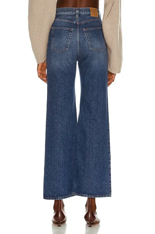 TOTEME Boot Leg Jeans In Denim-dark - Mid Blue