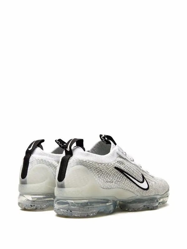 Nike Air Vapormax 2021 Flyknit Sneakers - White