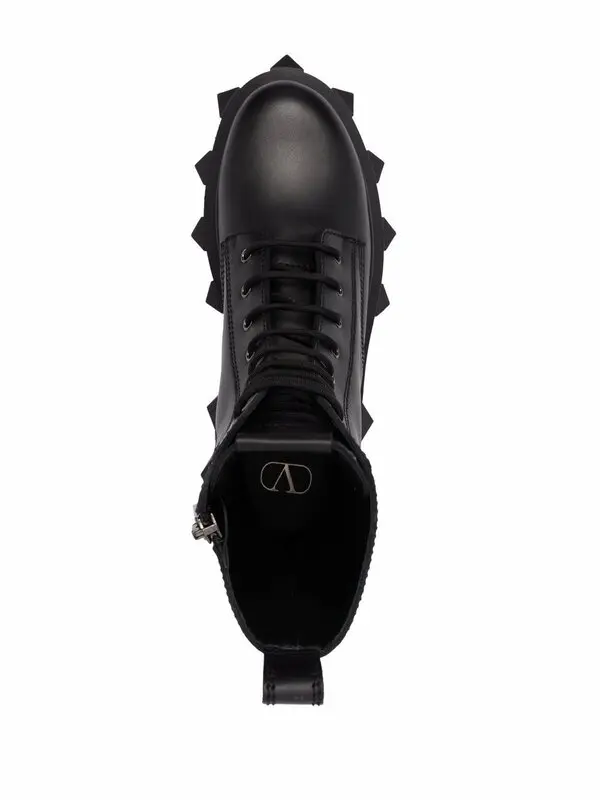 Valentino Garavani Trackstud Combat Boots In Black - 40% Off  display picture 3