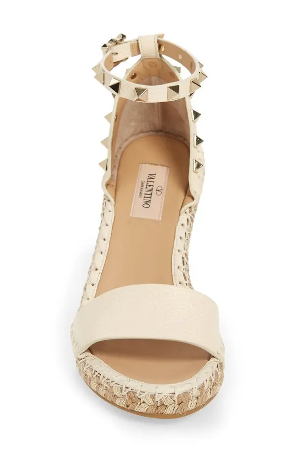 Valentino Garavani Rockstud Espadrille Wedge Sandal - Ivory