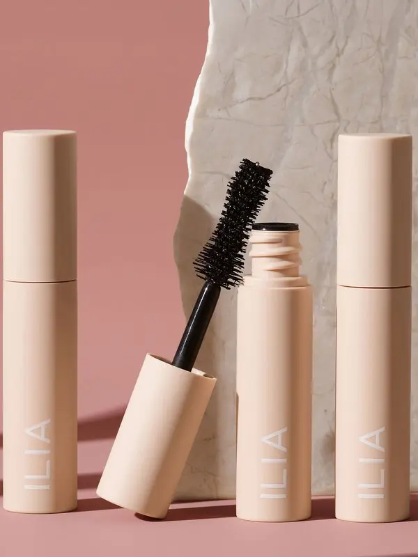 ILIA Fullest Volumizing Mascara Mini - Black