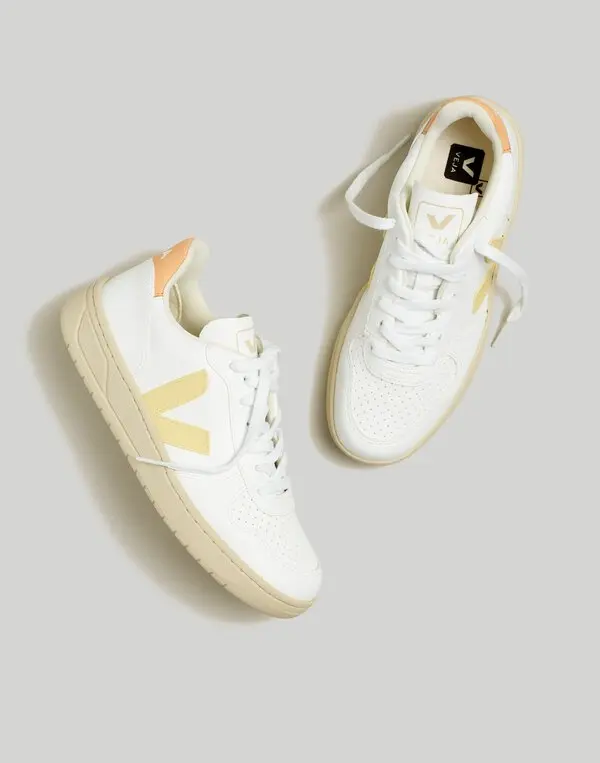 Madewell Veja V-10 Leather Low-top Sneakers - White Sun Peach