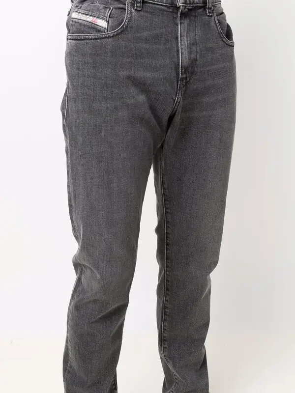 DIESEL® 2019 D-strukt 09c47 Slim-cut Jeans - Black