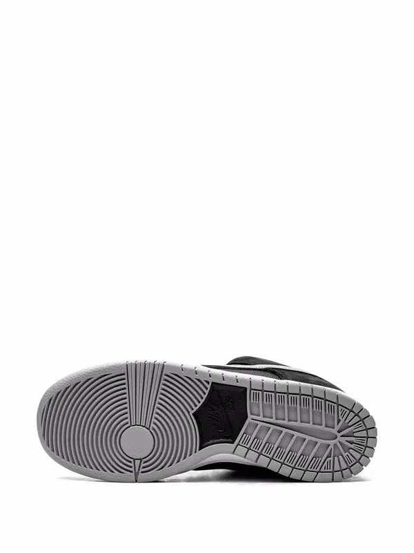 Nike Sb Dunk Low Pro J-pack Shadow Sneakers - Black