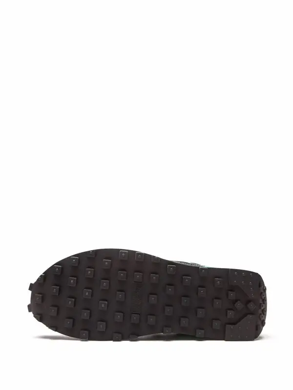 Nike Daybreak Low-top Sneakers