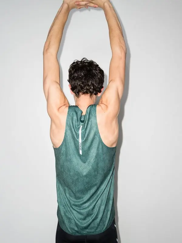 2xu Light Speed Vest