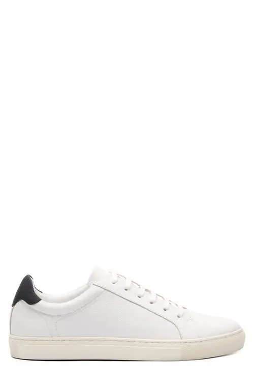 BLAKE MCKAY Jay Low Top Sneaker - White/navy