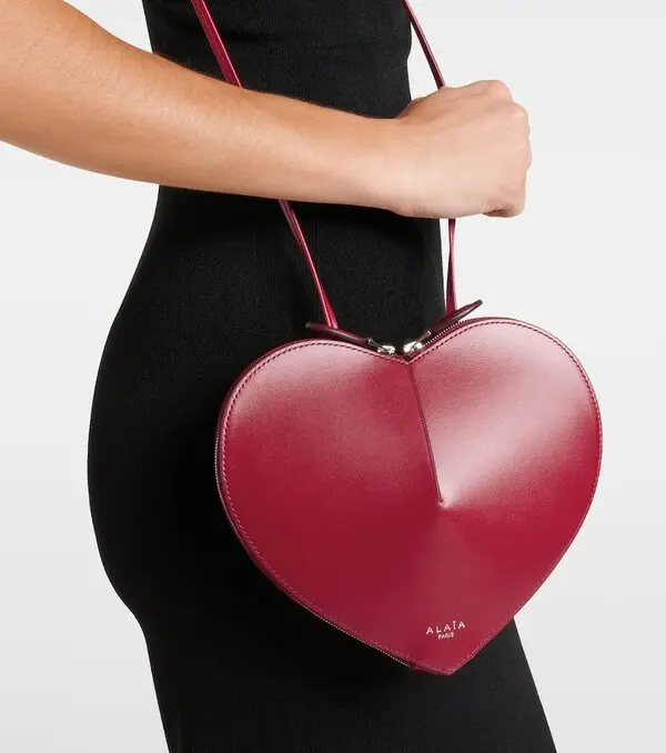 Alaïa Cœur Small Leather Shoulder Bag - Red