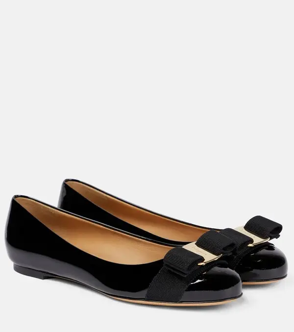 FERRAGAMO Varina Ballet Flats - Black