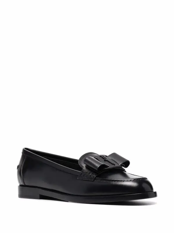 FERRAGAMO Vivaldo Leather Ballerina Shoes