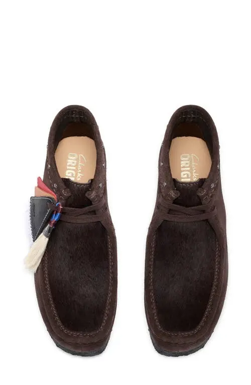 Clarks Originals Wallabee Chukka Boot - Brown Inte