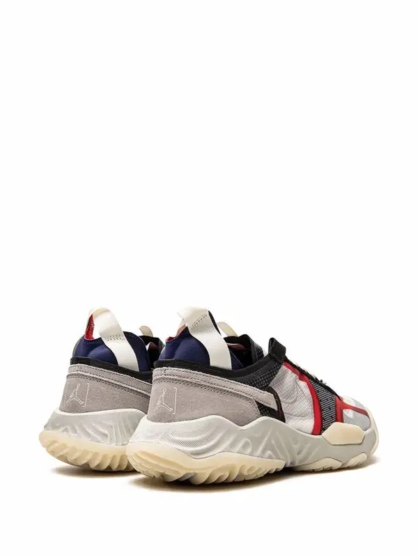JORDAN Delta Breathe Sneakers - Grey