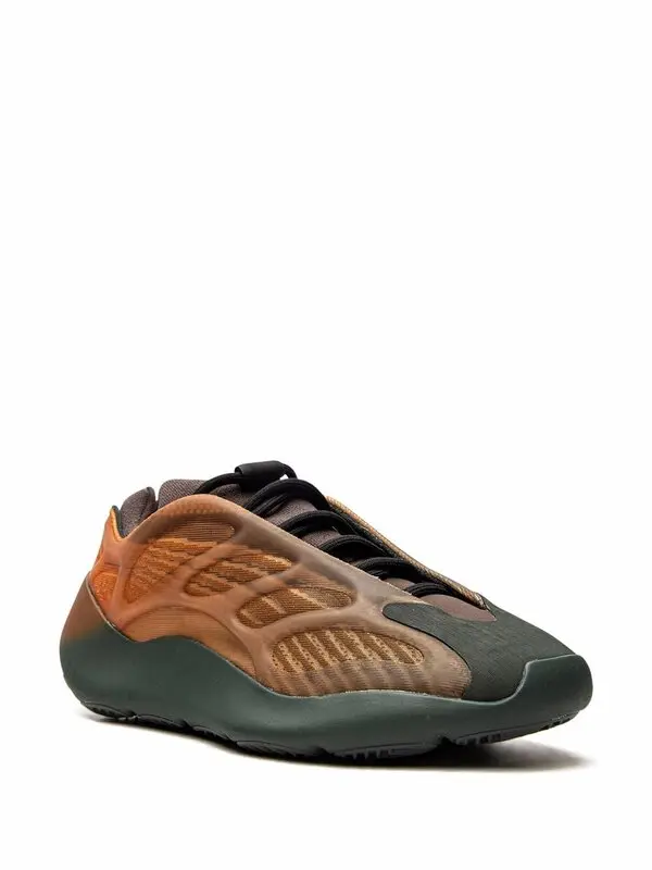 ADIDAS X YEEZY 700 V3 Sneakers - Brown