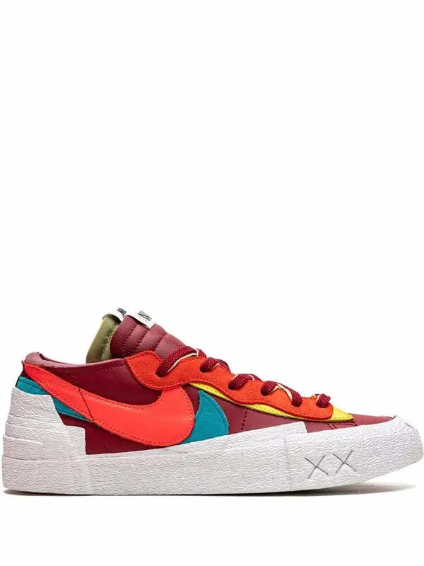 Nike X Kaws X Sacai Blazer Low Sneakers - Red