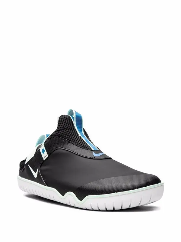 Nike Zoom Pulse Sneakers