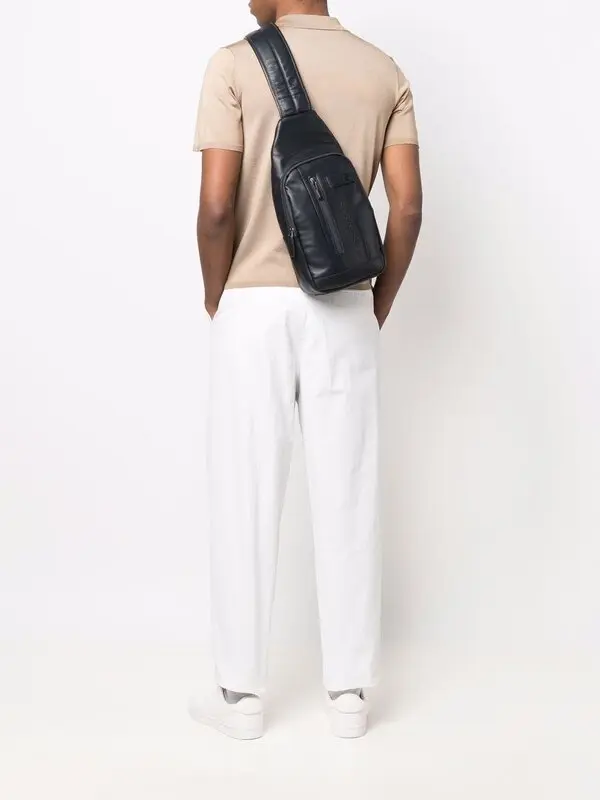 PIQUADRO Urban Mono Sling Bag