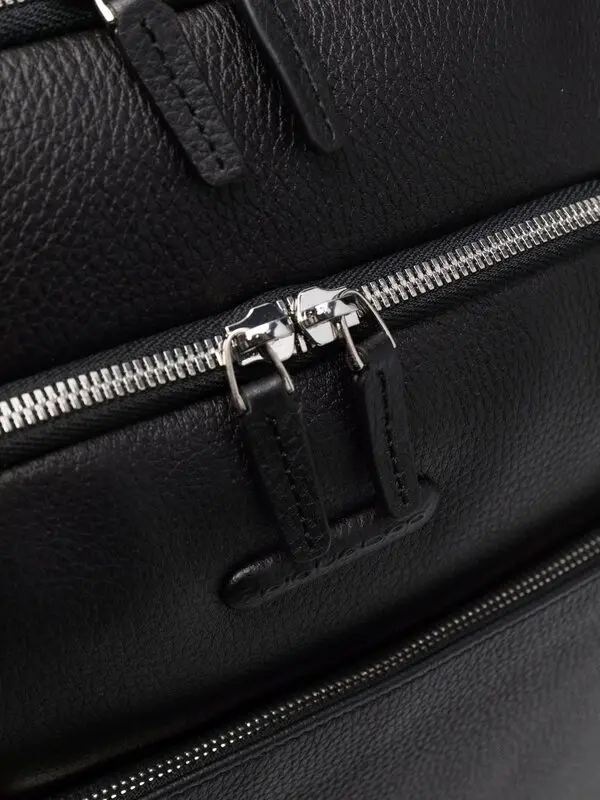 PIQUADRO Leather Zipped Backpack - Black