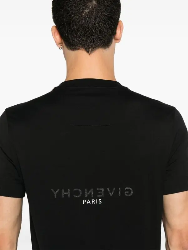 Givenchy Reverse T-shirt