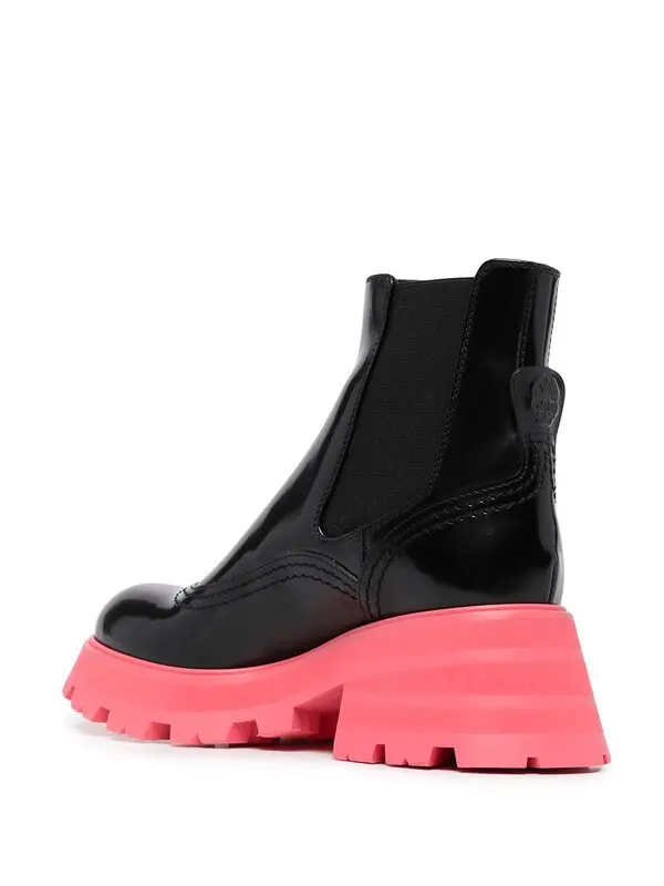 Alexander McQueen Chelsea Boots