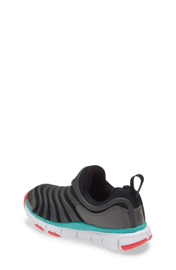 Nike Dynamo Free Sneaker