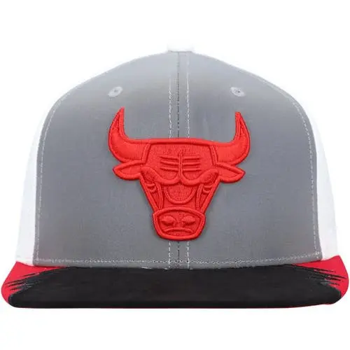 Mitchell & Ness White Chicago Bulls Day 5 Snapback Hat