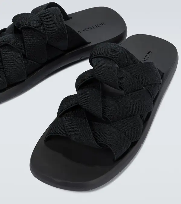 Bottega Veneta Plat Mules Intreccio Elastic Slides - Black 