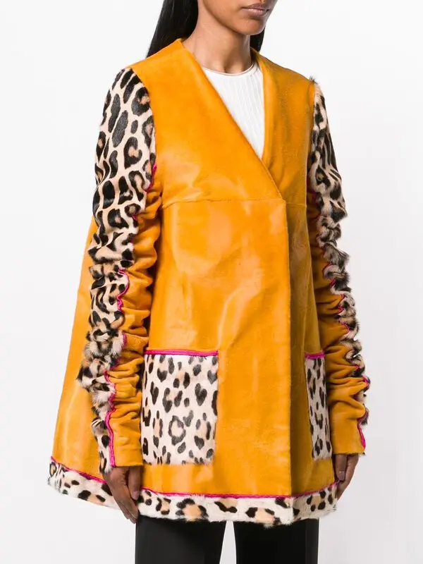 LISKA Animal Printed Sleeves Coat