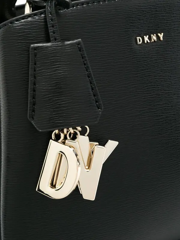 Dkny Paige Logo-charm Crossbody Bag