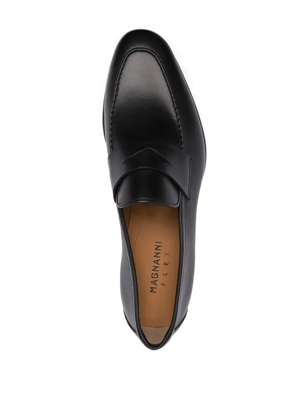 Magnanni Leather Penny Loafers