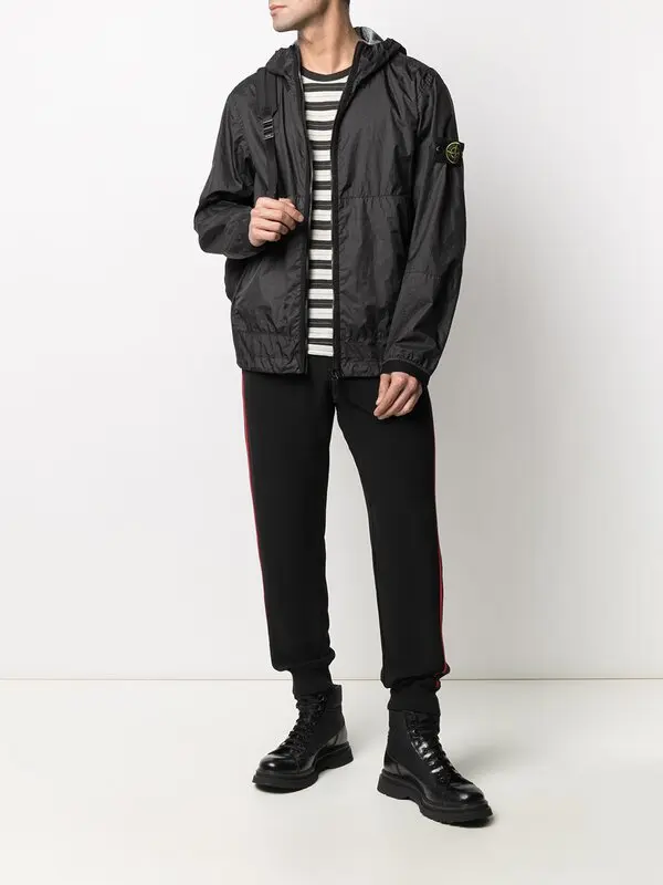 Stone Island Logo-patch Zip-up Windbreaker - Black