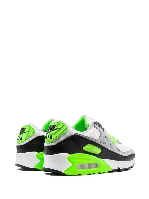Nike Air Max 90 Sneakers