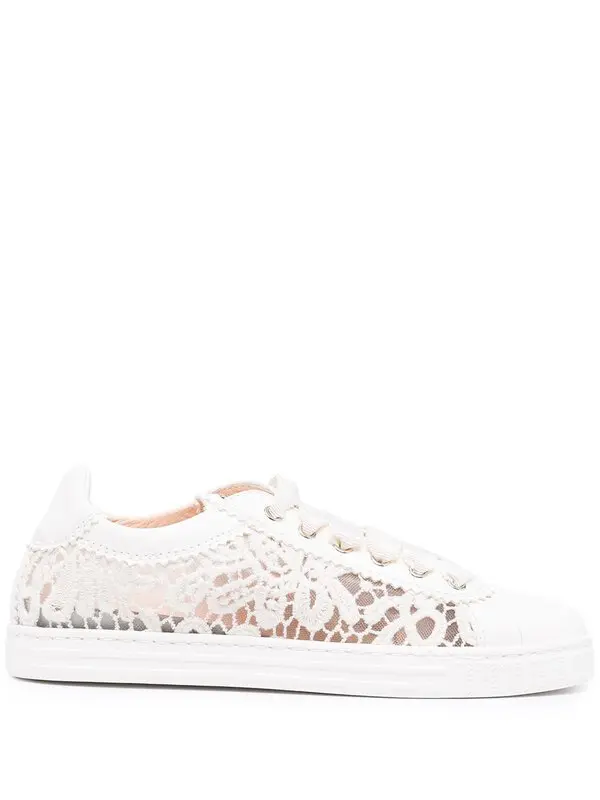 Agl Lace Low-Top Sneakers In White 34% Off Editorialist