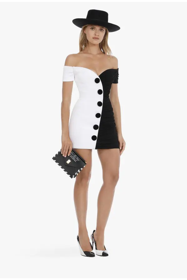 balmain white and black viscose off the shoulder dress BALMAIN WHITE and BLACK VISCOSE MINI DRESS 38 - 6 at 1stDibs