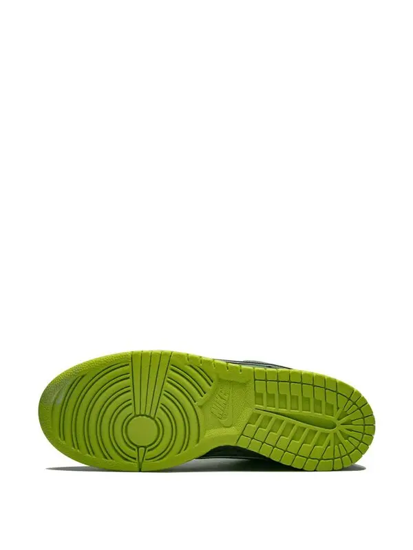 Nike X Concepts Sb Dunk Low Pro Og Qs Lobster Sneakers - Green