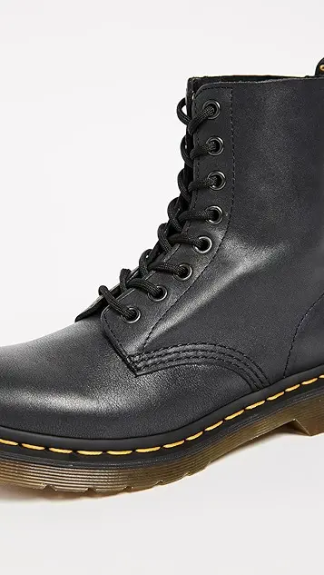 Dr. Martens 1460 Pascal Virginia Eye Boots
